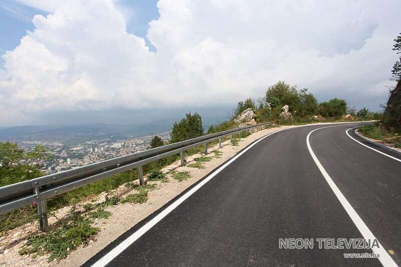 Putevi u BiH: Na graničnim prelazima nema dužih zadržavanja za putnička vozila – NEON Televizija